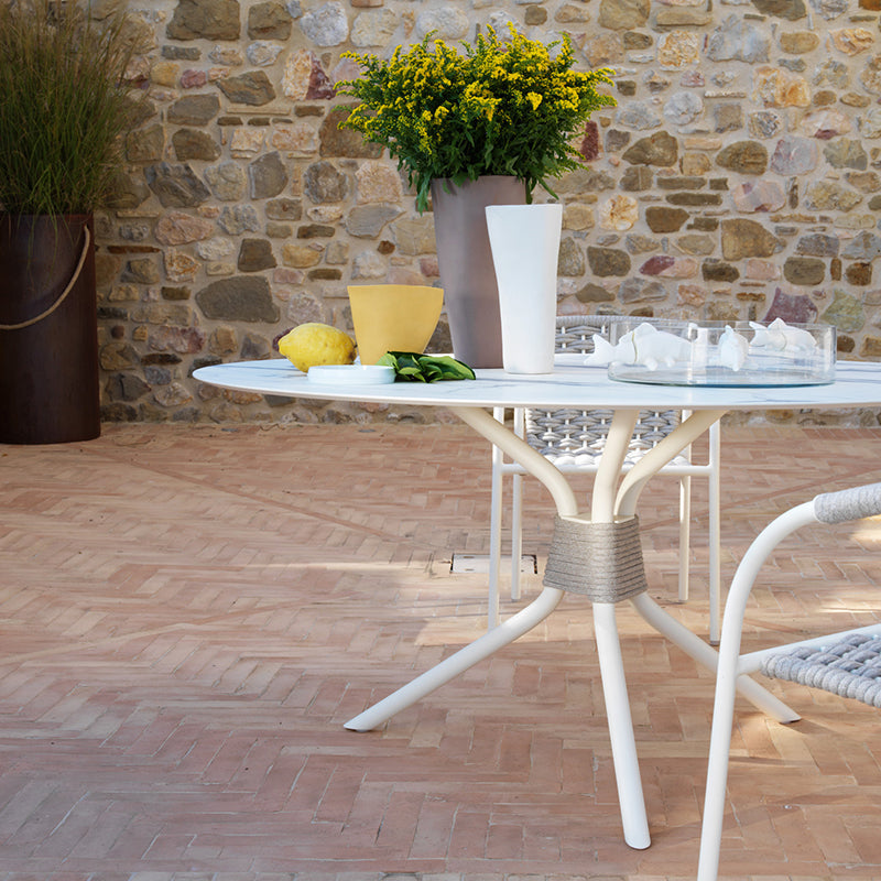 Capri Dining Table Ø130 | Zzue Creation