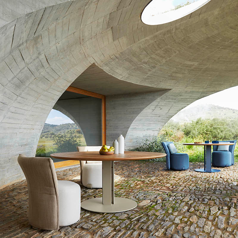 Isla Dining Table Ø170 | Zzue Creation